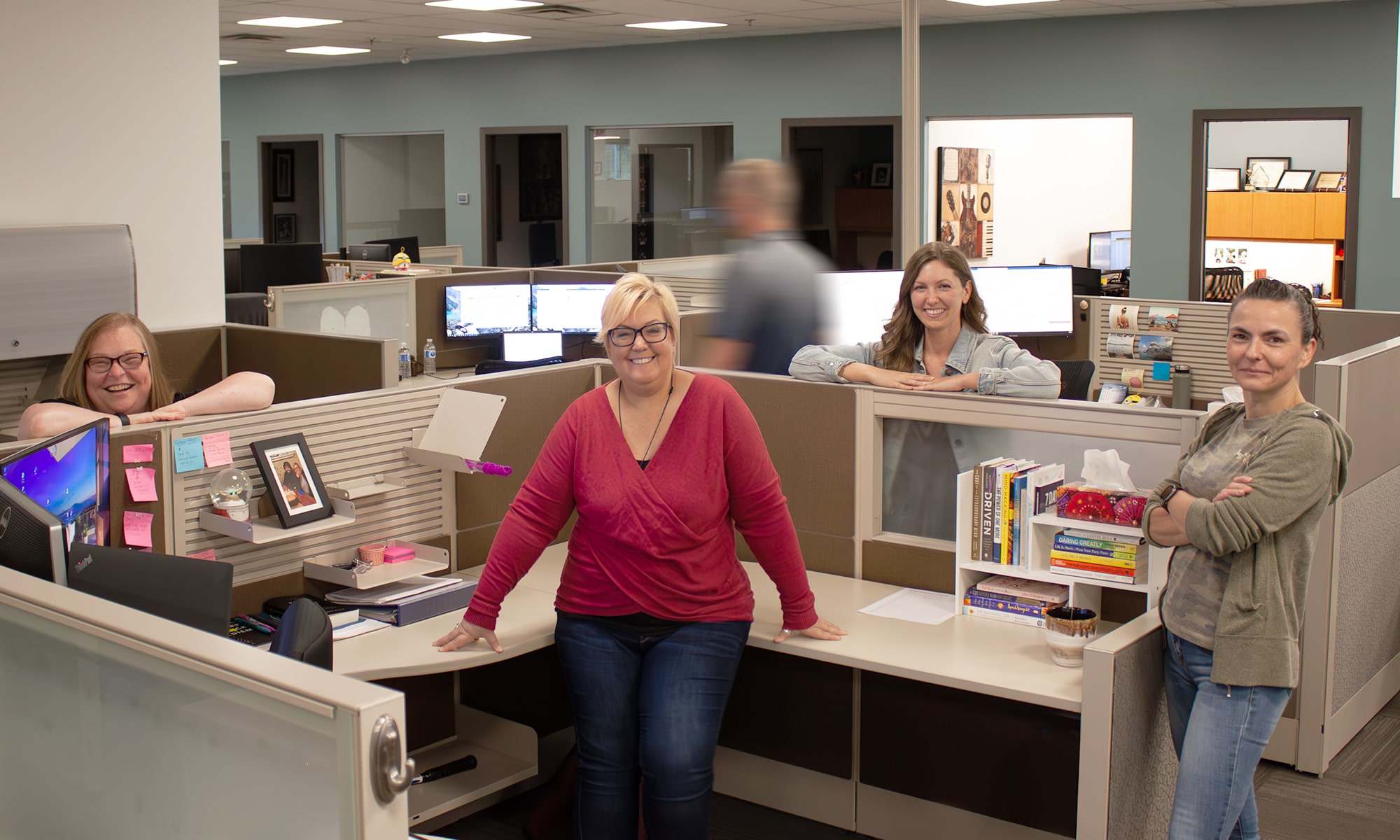 Follow Your Path | Open Positions at Mac's II